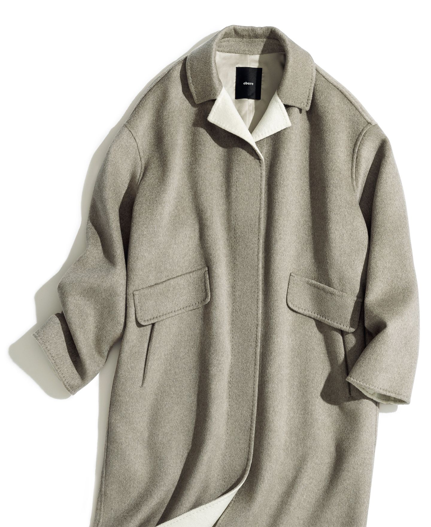 なぜ、大人は「主役コート」に惹かれ続けるのか？“最愛”を更新し続けるパワフルな魅力の秘密に迫る | Precious.jp（プレシャス）