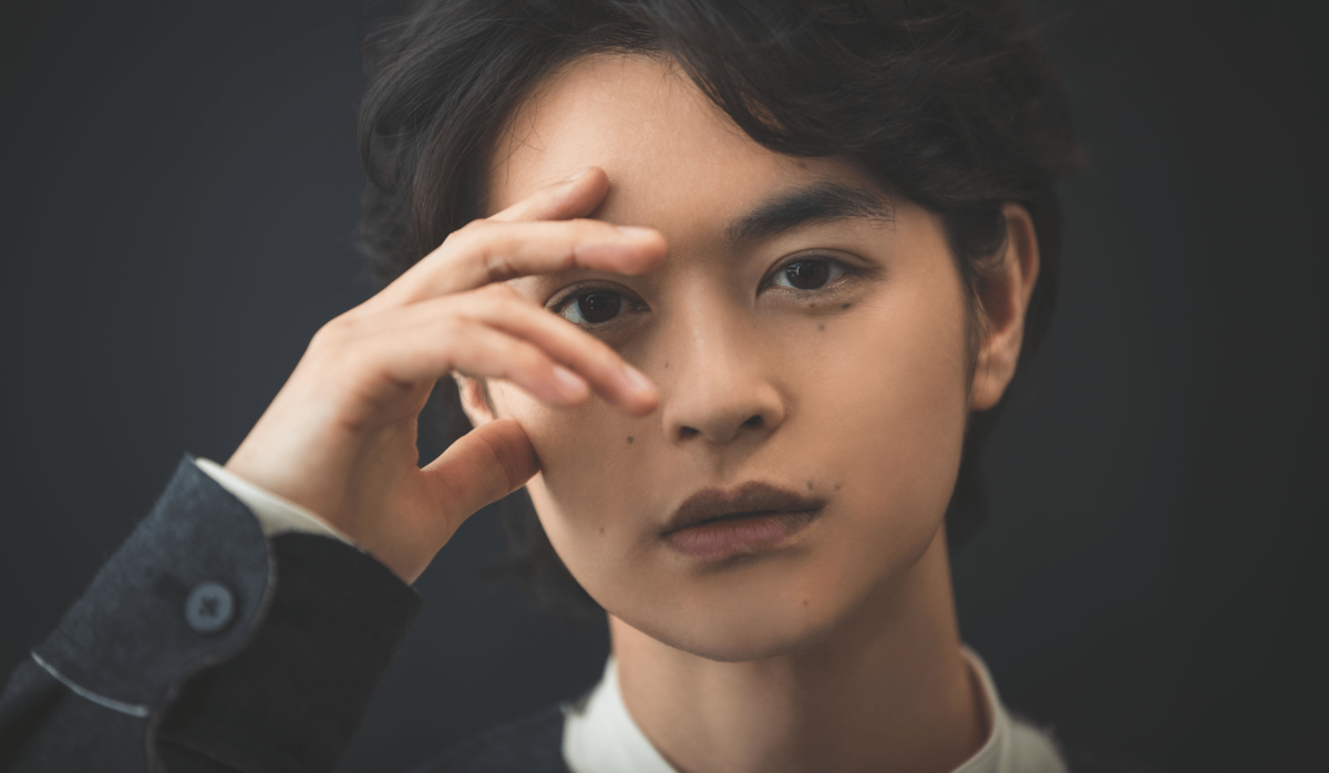 【俳優・瀬戸康史さんインタビューVol.3】「どんな理不尽な状況でも必ず突破口はある」 | Precious.jp（プレシャス）