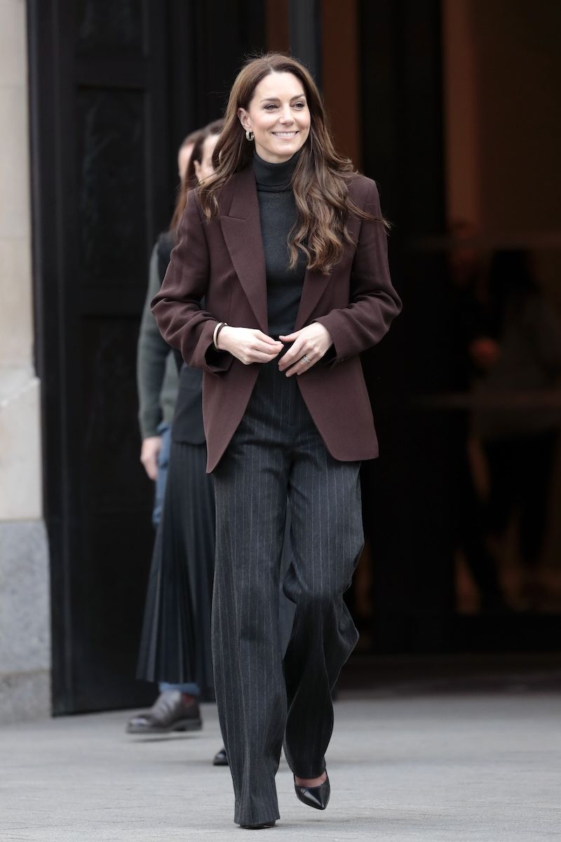 襟付きアウターでフォーマルに！キャサリン皇太子妃の1月・2月の装いをプレイバック【ロイヤルセレブの最新スタイル】 | Precious.jp（プレシャス）