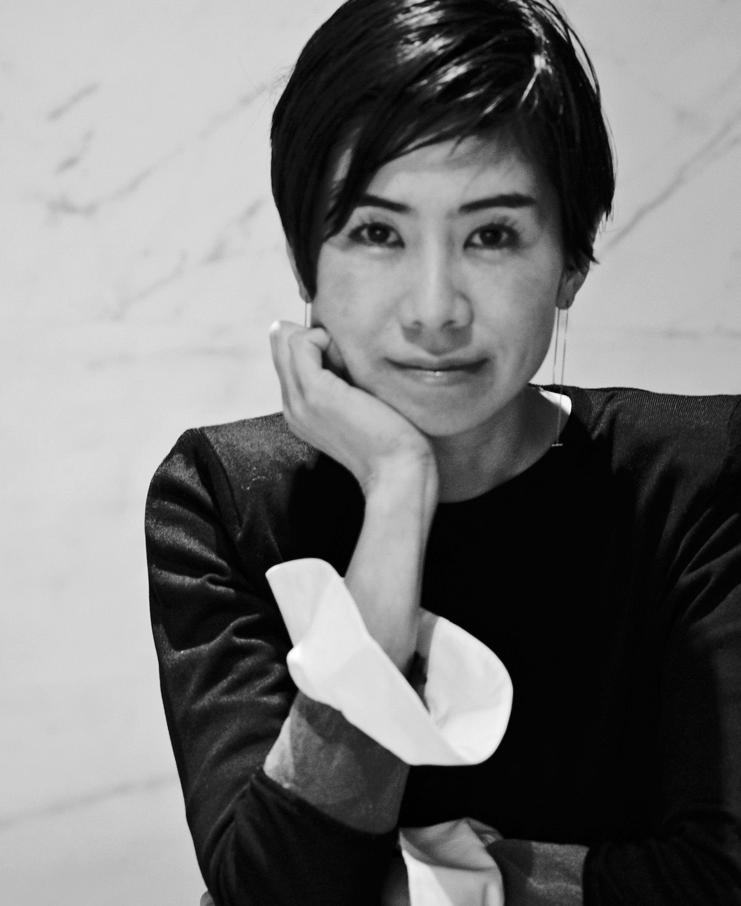 【おしゃれ賢者の出張ワードローブとは？】料理家・「HITOTEMA」主宰の谷尻直子さん『気持ちが高まるおしゃれで非日常感を味わう』 | Precious.jp（プレシャス）