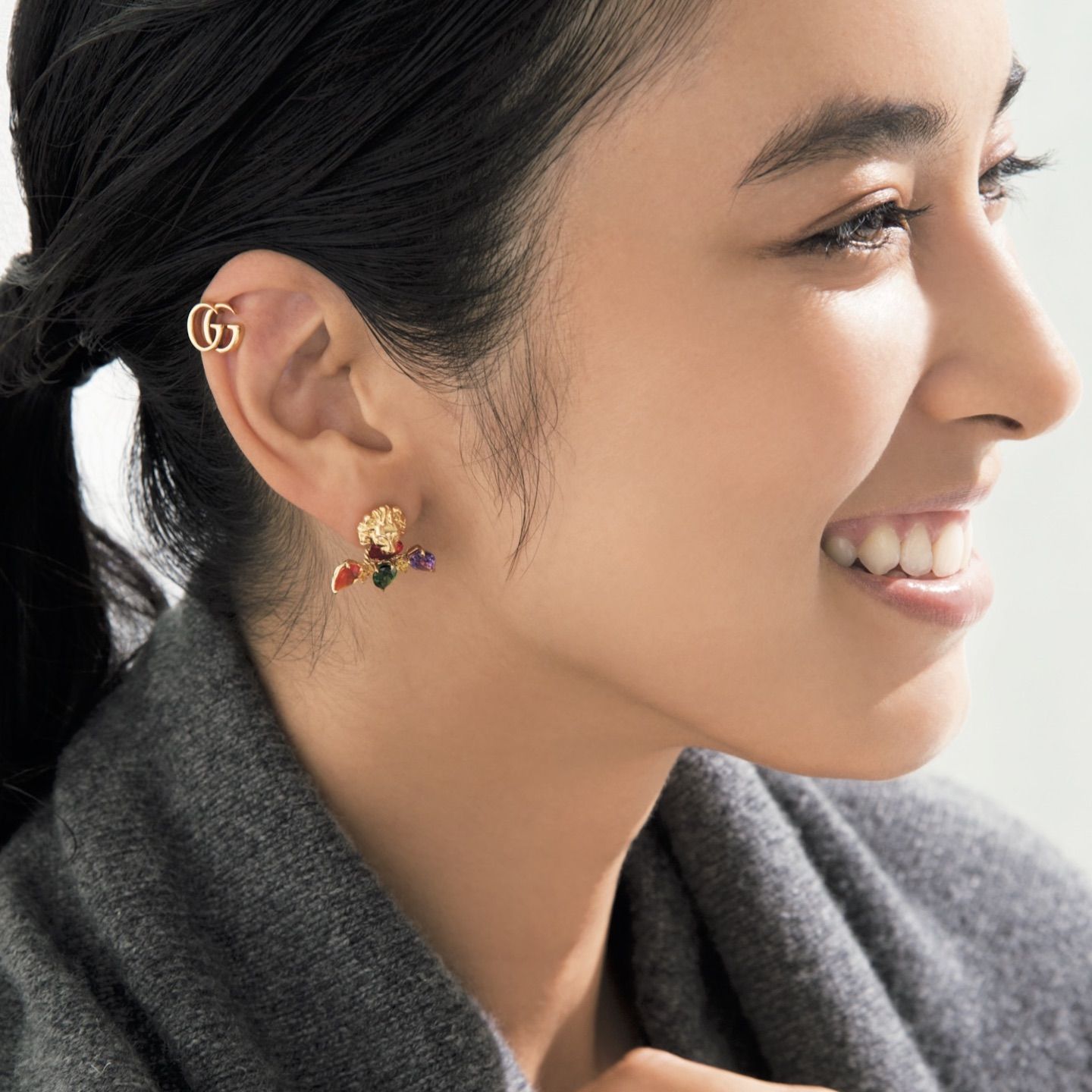 シャネル、ルイ・ヴィトン、タサキなど。大人の女性の横顔を美しく彩るラグジュアリーブランドの「イヤーカフ」7選 | Precious.jp（プレシャス）