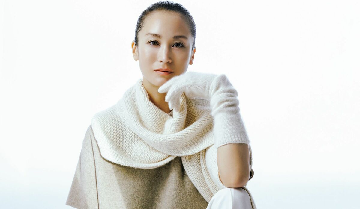 2/3 Mon｜「セアン」の極上素材が用いられたミニマルシルエットのアイテムで、身も心も癒される淡色コーデを【365日コーディネート】 | Precious.jp（プレシャス）