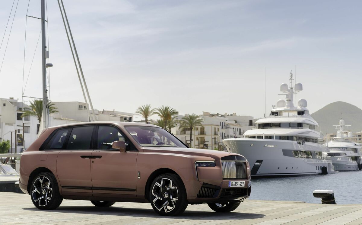 ロールス・ロイスなら旅も仕事もエフォートレスに！｜スーパー・ラグジュアリーSUV「カリナン・シリーズII」 | Precious.jp（プレシャス）