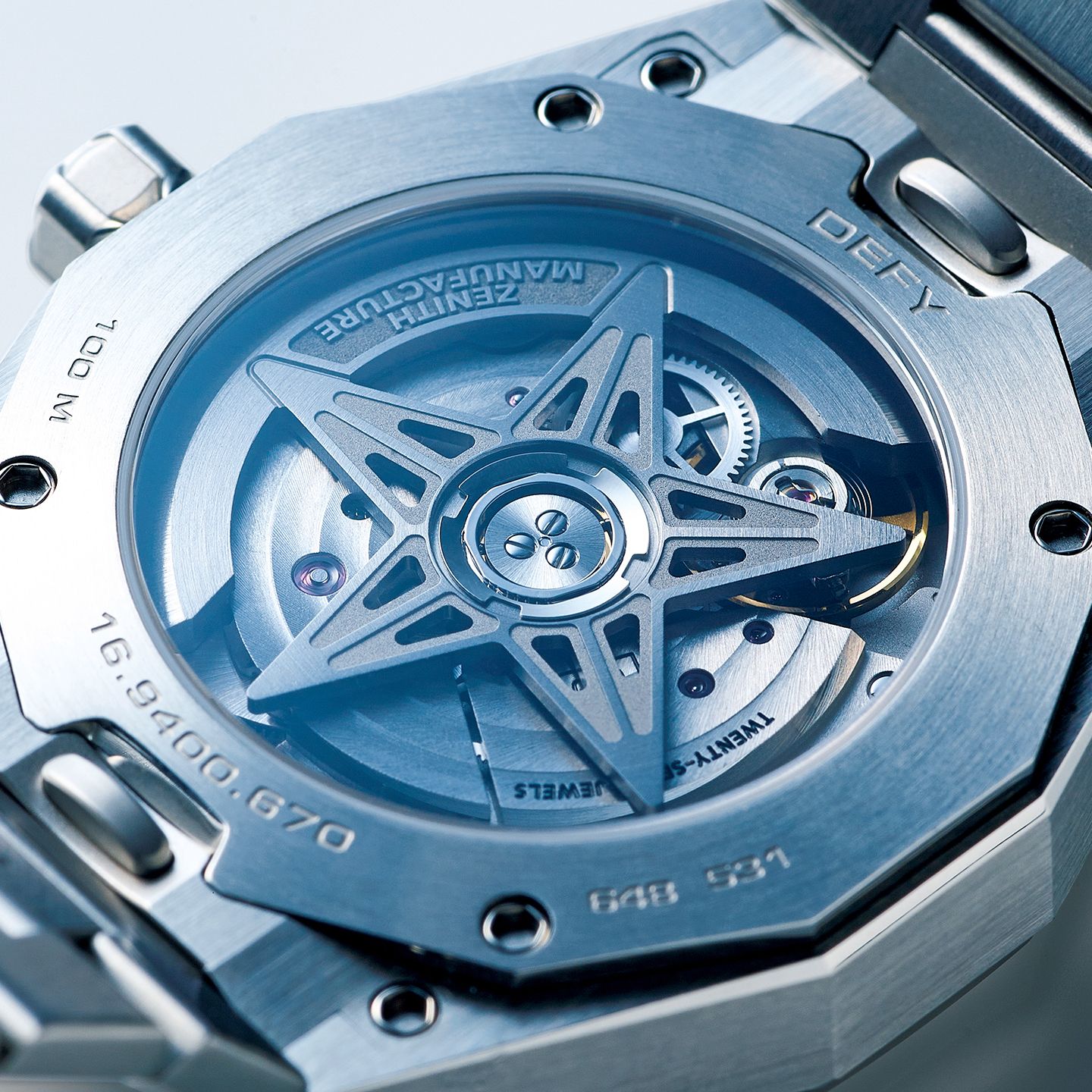 鮮やかなカラーダイヤルとダイヤモンドが女心をくすぐる、ゼニスの時計『デファイ スカイライン 36』 | Precious.jp（プレシャス）