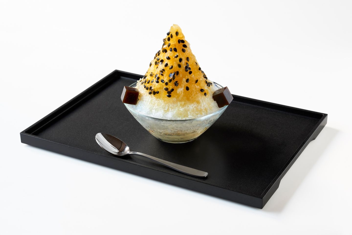 リニューアル後初！「トラヤ ギンザ（TORAYA GINZA）」夏季限定メニュー＆夏の新商品4選 | Precious.jp（プレシャス）