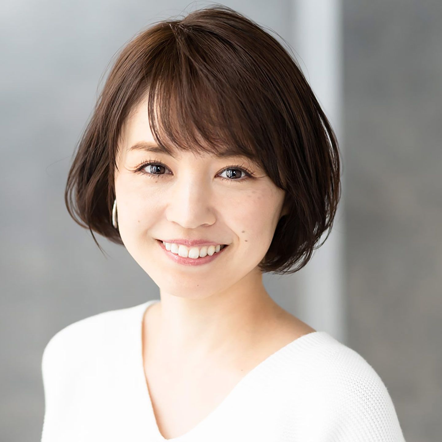 1ページ目｜40代に人気の髪型ランキングを発表！【2020上半期ベスト10】小顔を作るショート、輪郭カバーのボブ…1位は？ | Precious.jp（プレシャス）