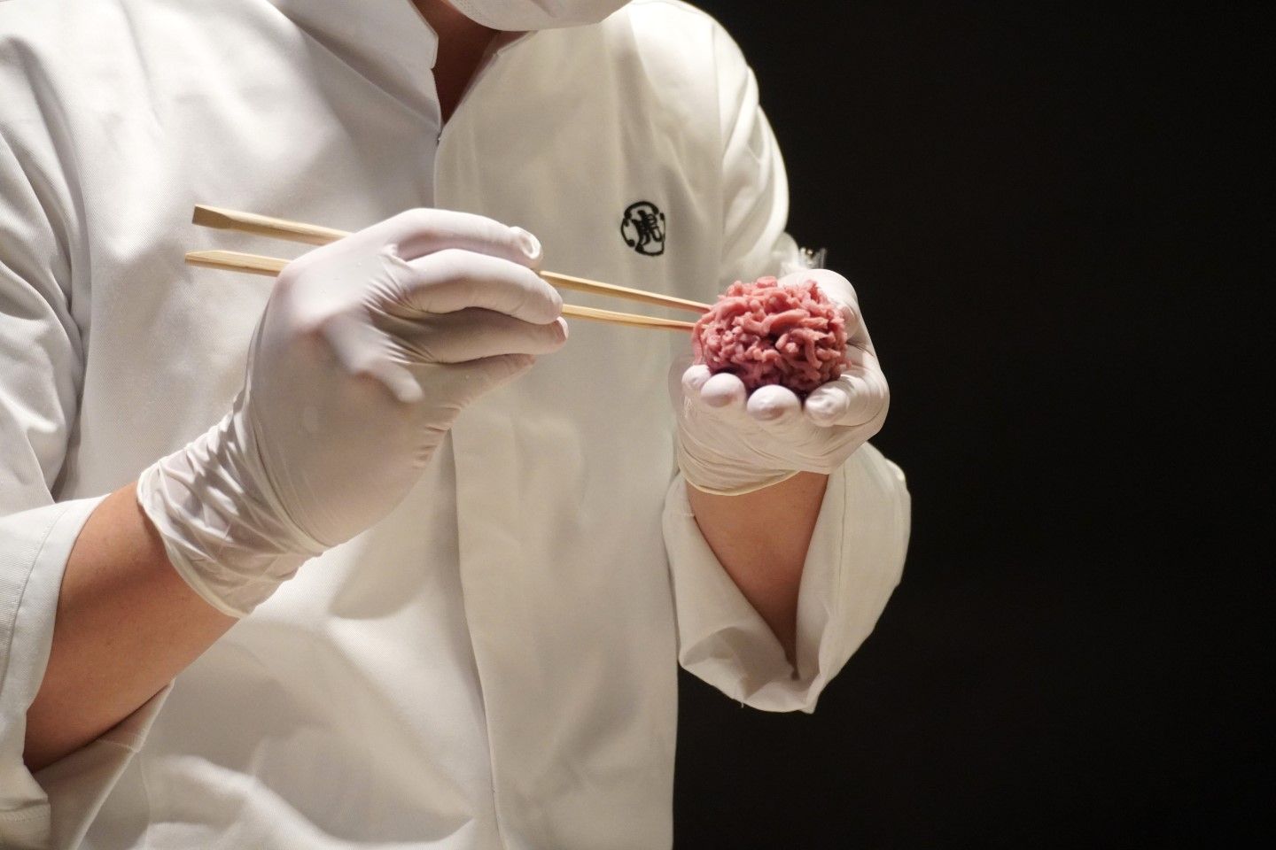 カウンターでできたて和菓子をいただける！「トラヤ ギンザ（TORAYA GINZA）」がリニューアル | Precious.jp（プレシャス）