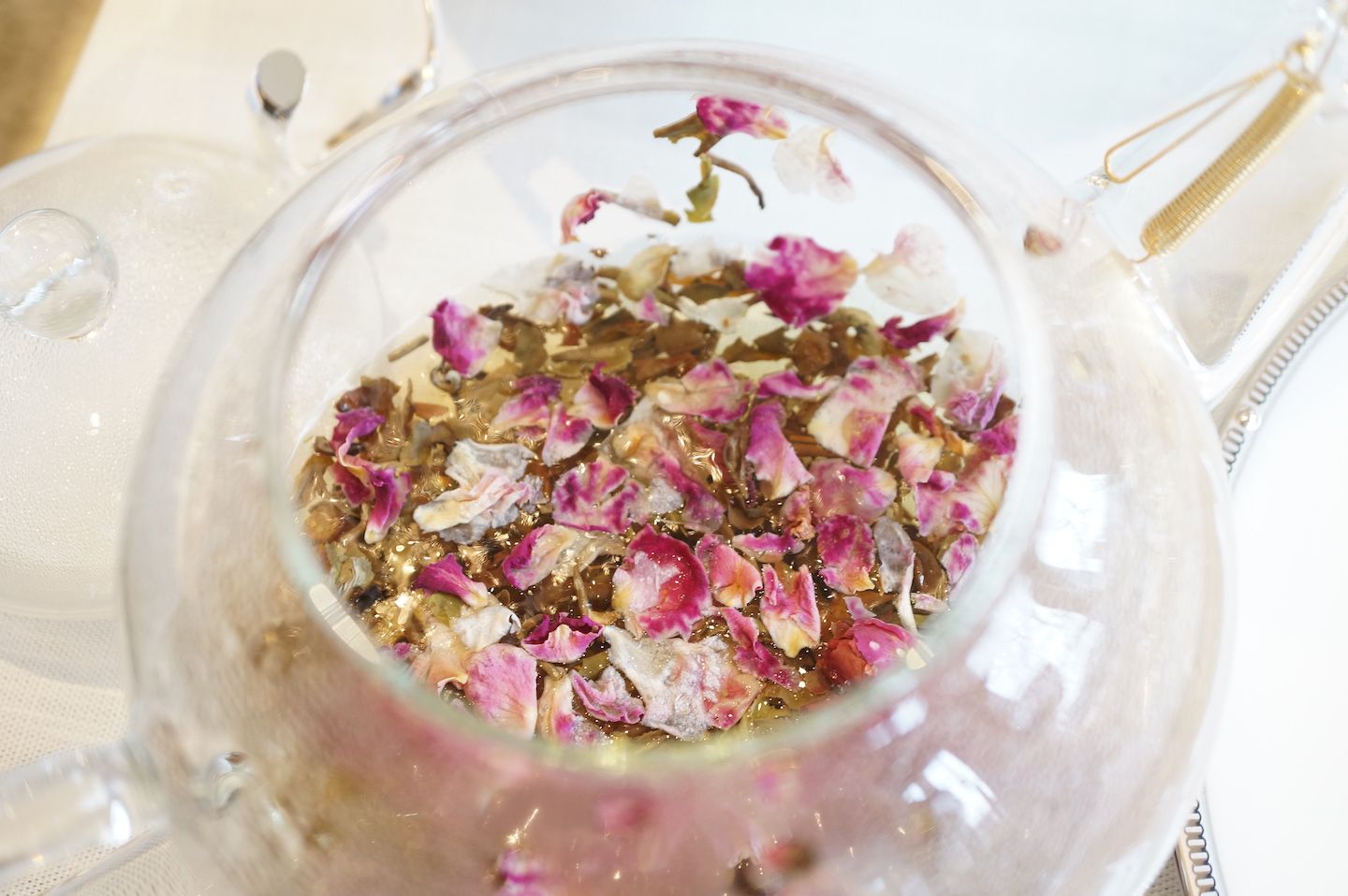 SABON初！完全予約制のアフタヌーンティーカフェ「SABON Rose Tea CAFÉ」が中目黒にオープン | Precious.jp ...