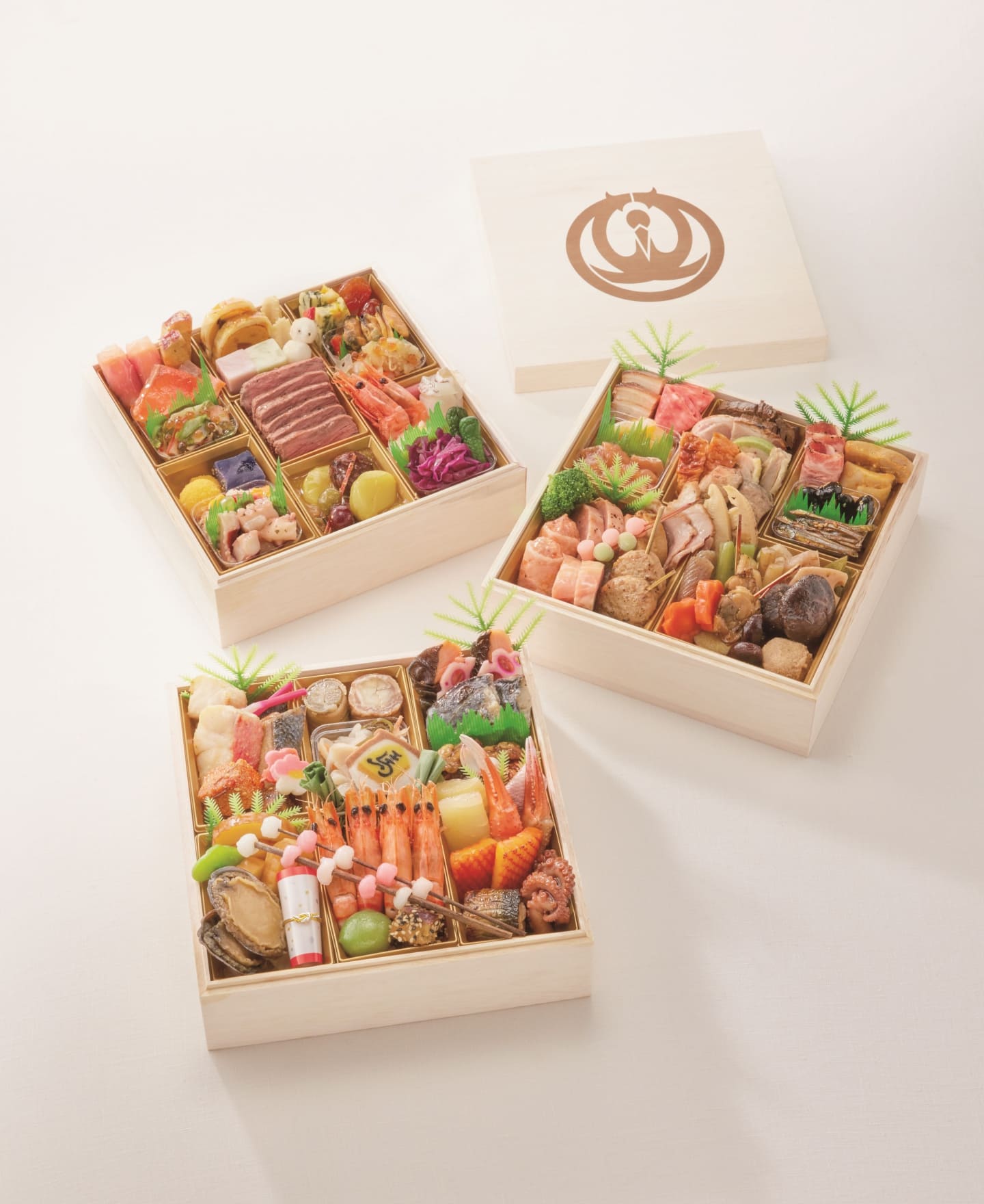 「松屋銀座」開店100周年を記念した商品も！ハレの日を飾る「2026 松屋のおせち」9選 | Precious.jp（プレシャス）