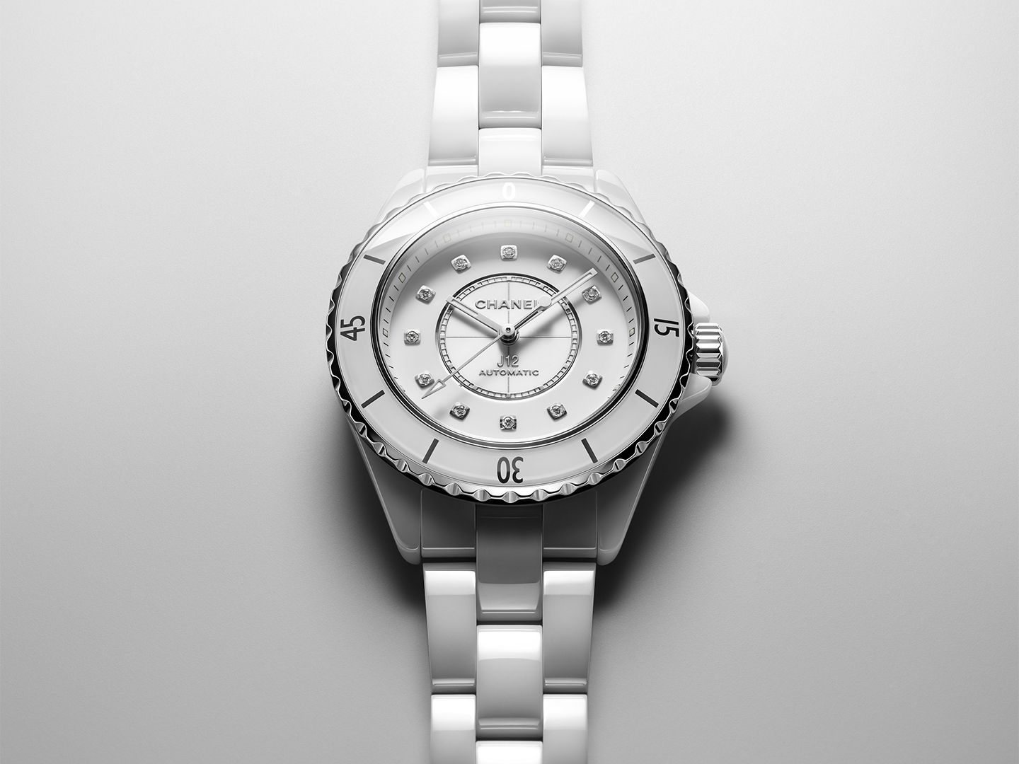 【シャネル】「クワイエットラグジュアリーウォッチ」という新境地を拓く！ “J12 キャリバー 12.2”に新作が登場 | Precious ...