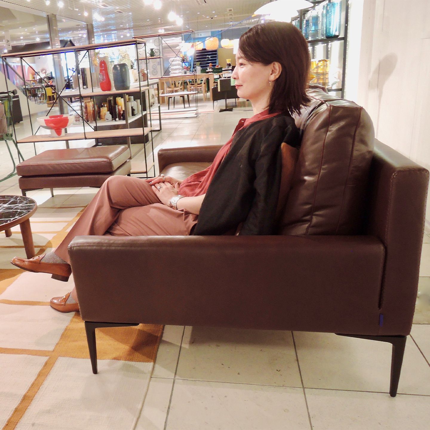 ザ・コンランショップ限定「エルザ ソファ」は、コンパクトな幅と深めの奥行きでお昼寝も快適！ | Precious.jp（プレシャス）