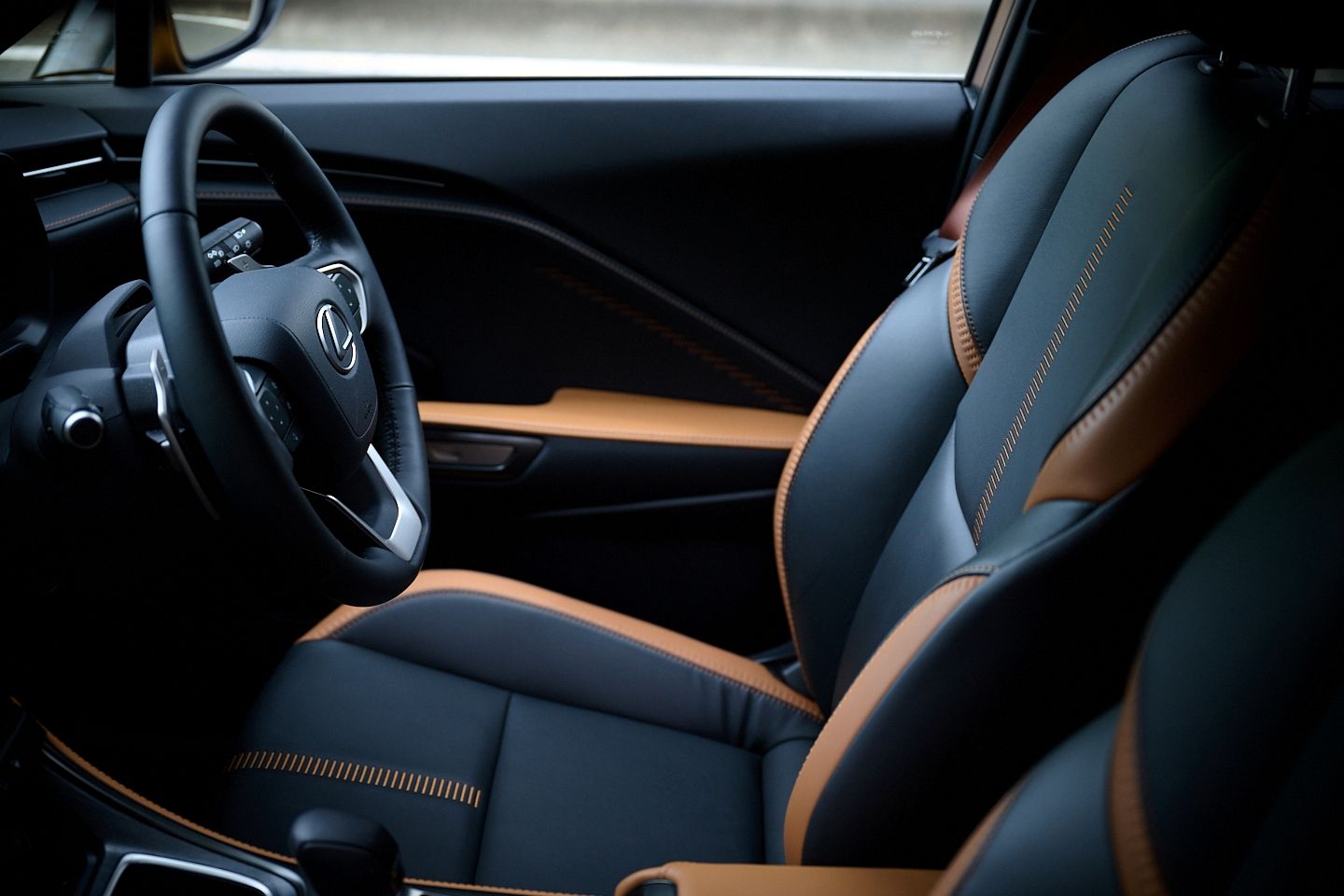 クルマの達人・松任谷正隆【レクサス LBX】「分かる人には分かる美意識」 | Precious.jp（プレシャス）