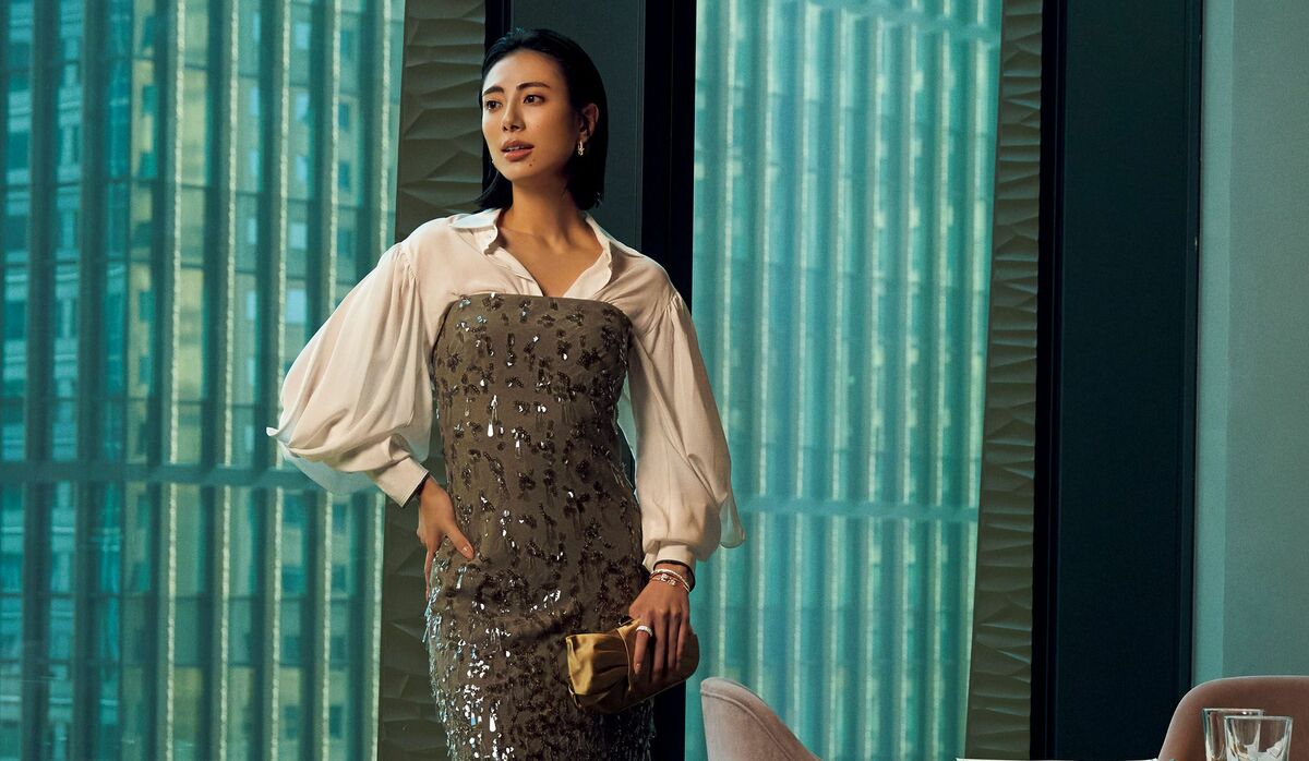 12/2 Tue｜「ブルネロ クチネリ」の煌びやかなクチュールドレスで、視線を集めるモードなドレスアップを【365日コーディネート】 | Precious.jp（プレシャス）