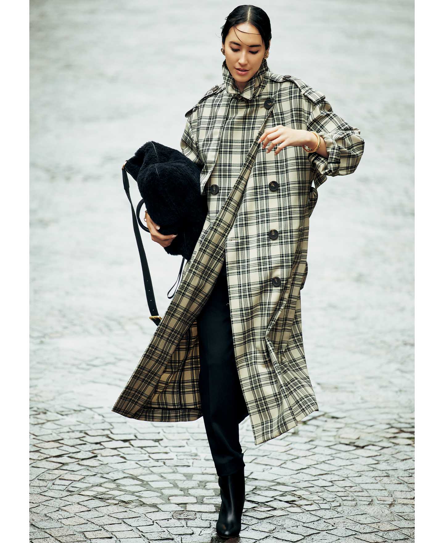 いま欲しい【最旬トレンチコート】BEST6｜ボッテガ・ヴェネタ、ザ・ロウ…etc | Precious.jp（プレシャス）