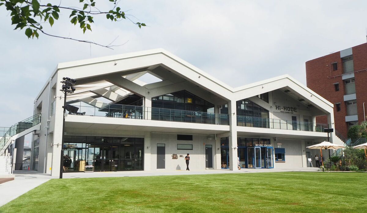 日の出桟橋「Hi-NODE（ハイノード）」｜「都会の海」の新しい楽しみ方を提案！レストランも併設した注目スポット | Precious.jp（プレシャス）