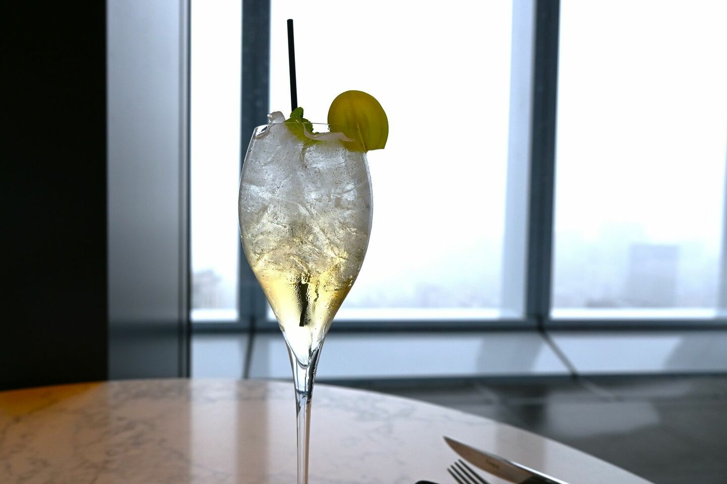 虎ノ門ヒルズ「TOKYO NODE DINING」秋のアフタヌーンティー｜シャインマスカットと栗が登場！【実食レポート】 | Precious.jp（プレシャス）